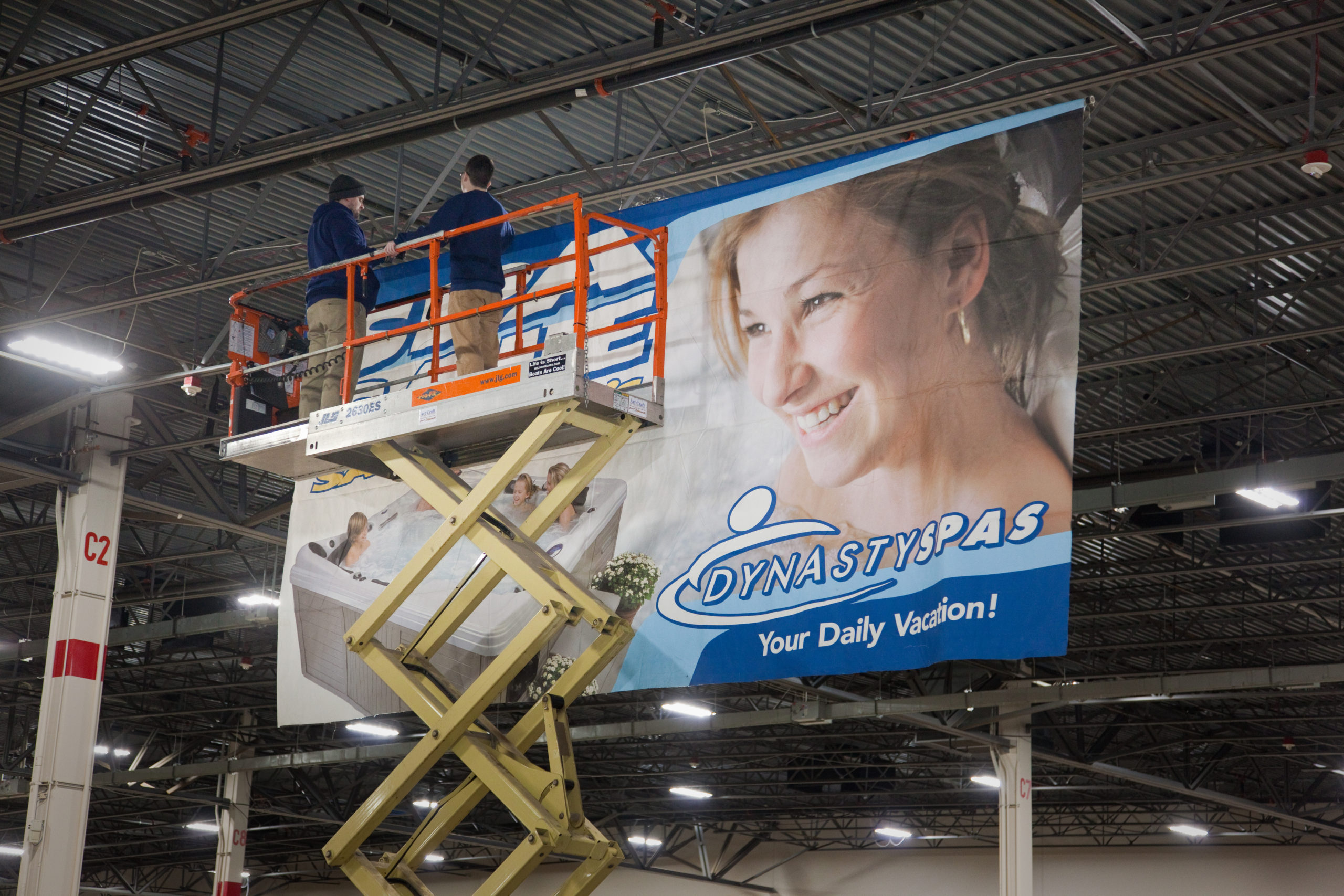 Labor Services | Art Craft Display, Inc.